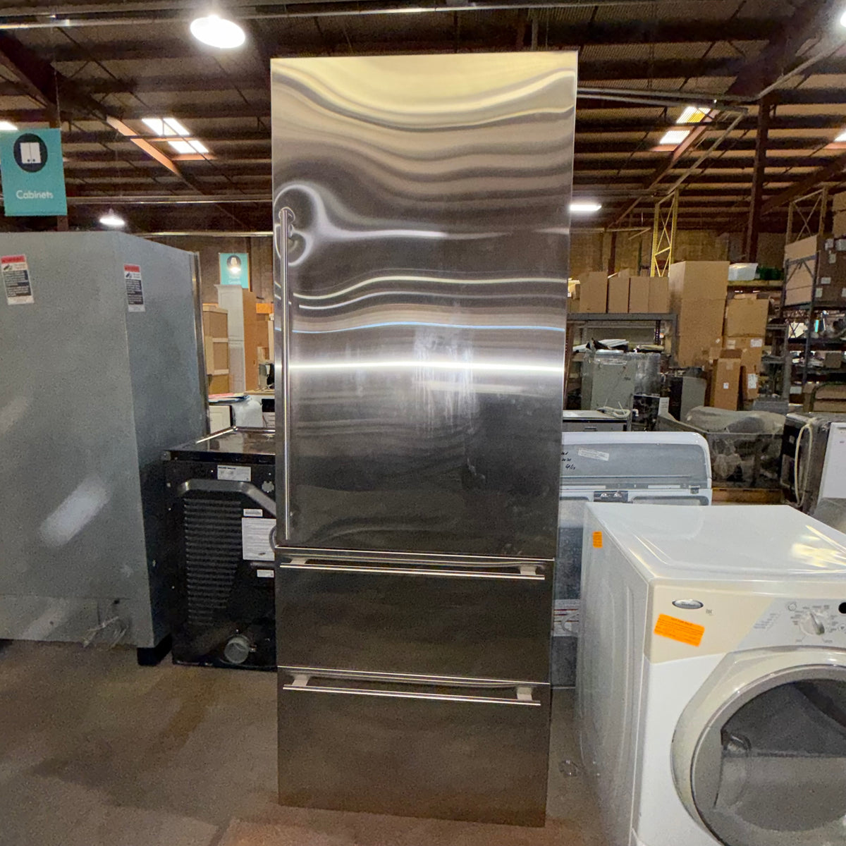 Sub-Zero 30" Designer Over-and-Under Refrigerator/Freezer with Ice Mak ...